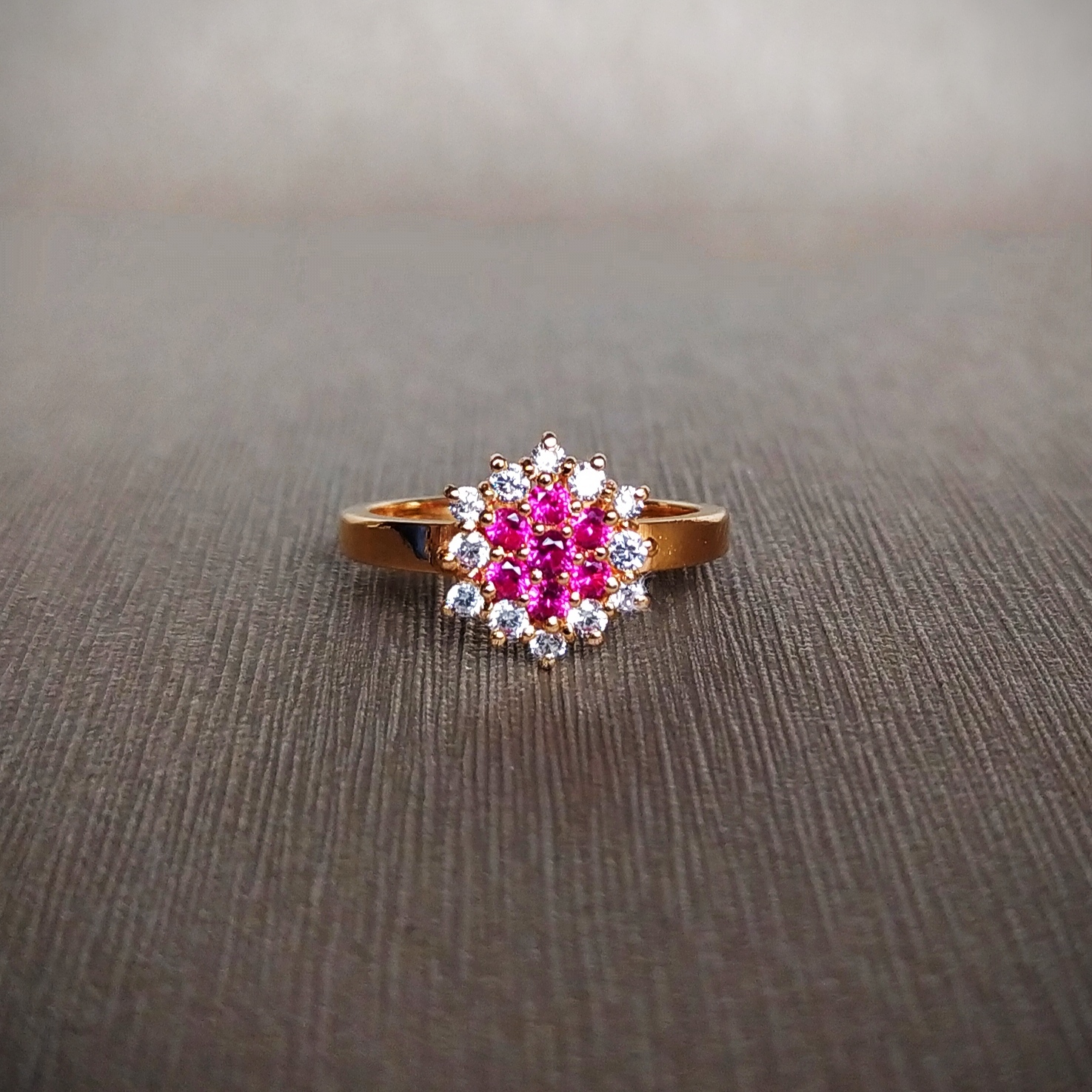 Gold Carnation Flower Ring - Asavir